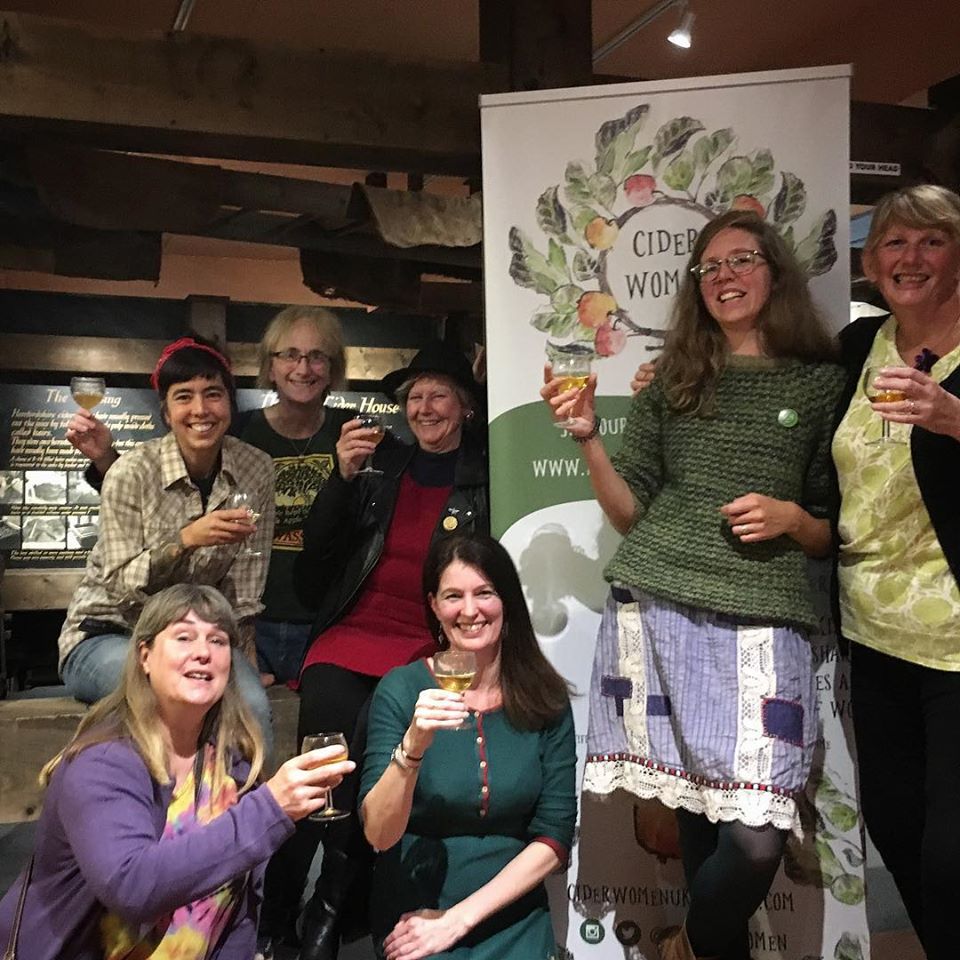 CIDER WOMEN/ Las Mujeres de la Sidra – Ciderayalga